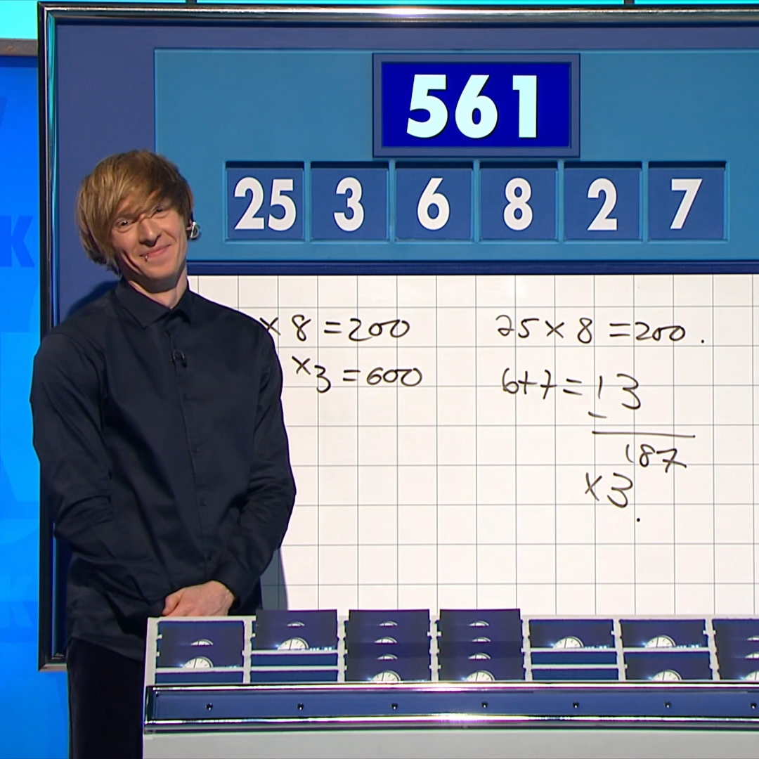 Dr Tom Crawford on Countdown – First Numbers Round – TOM ROCKS MATHS